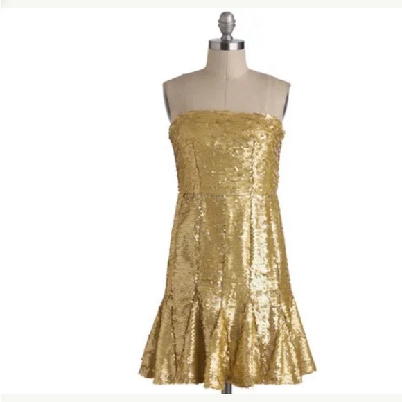 Modcloth | Dresses | Minuet 24 Karat Bold Dress Modcloth Size Small ...